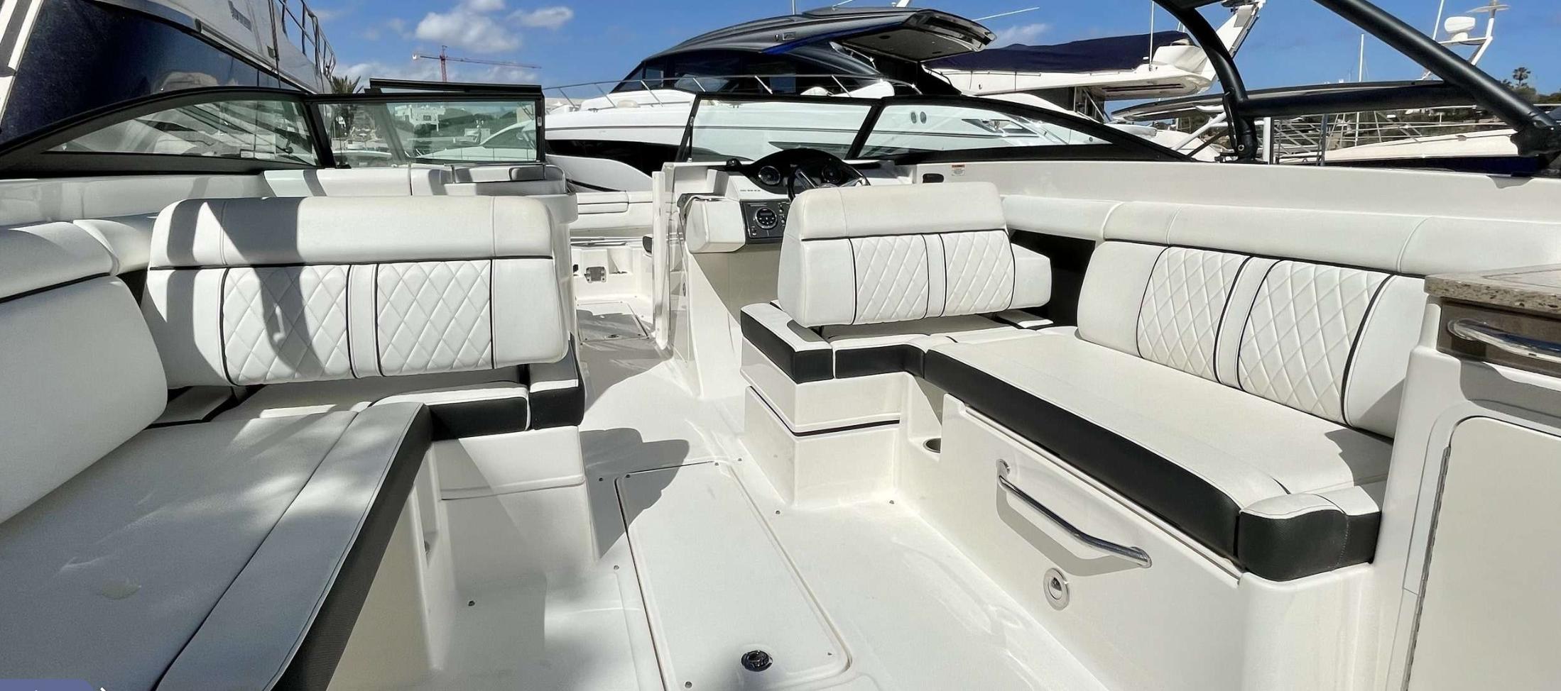 2015 Sea Ray 290 Sundeck Bowrider for sale - YachtWorld