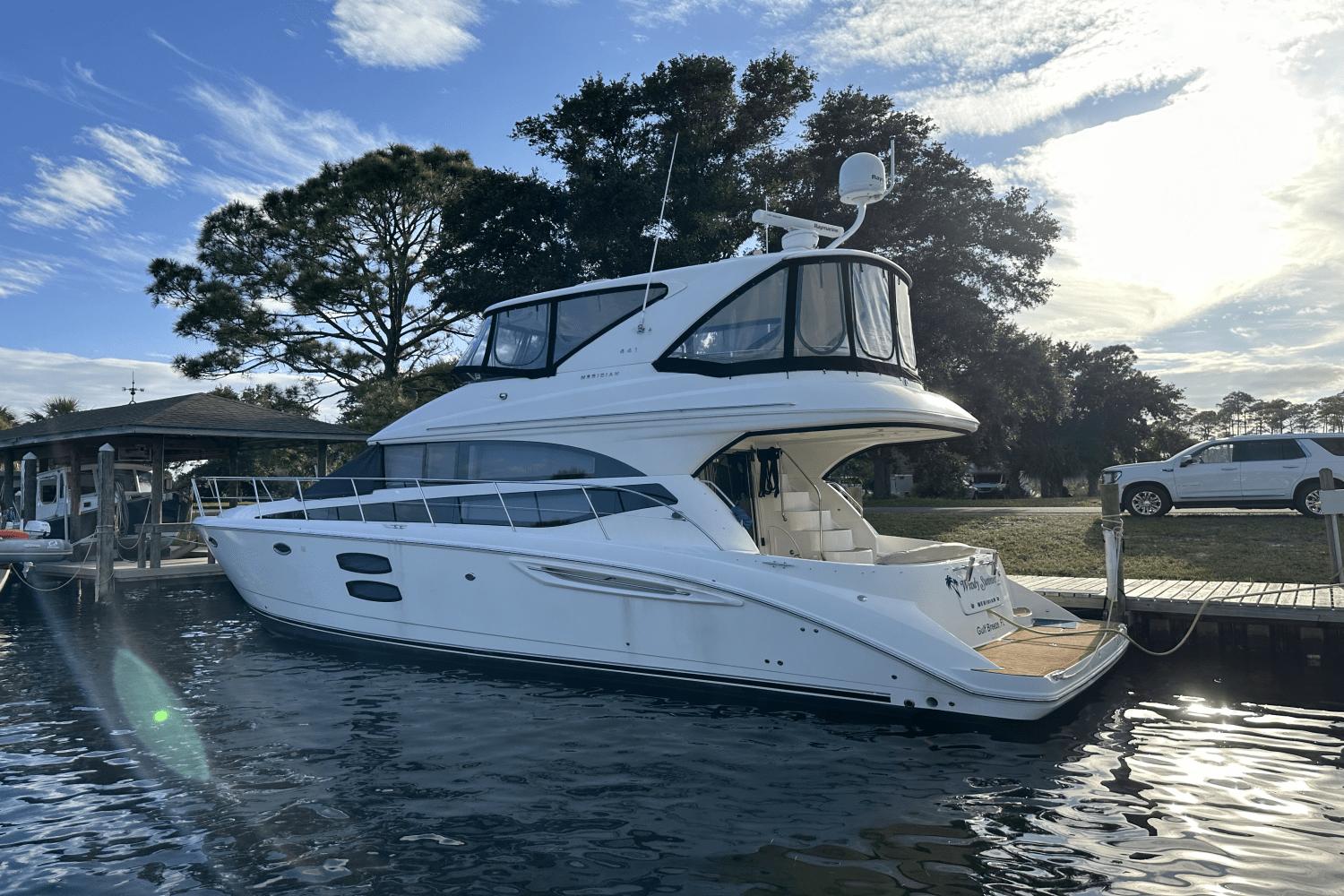 2015 Meridian 441 Sedan Motor Yachts for sale - YachtWorld