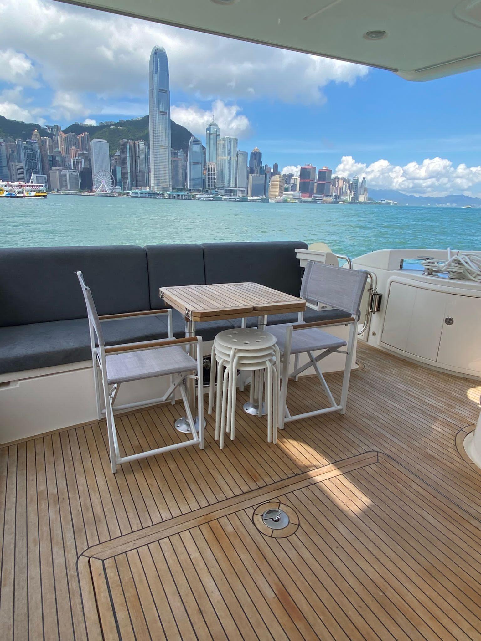 2011 Azimut 58 Fly Flybridge Flybridge for sale - YachtWorld