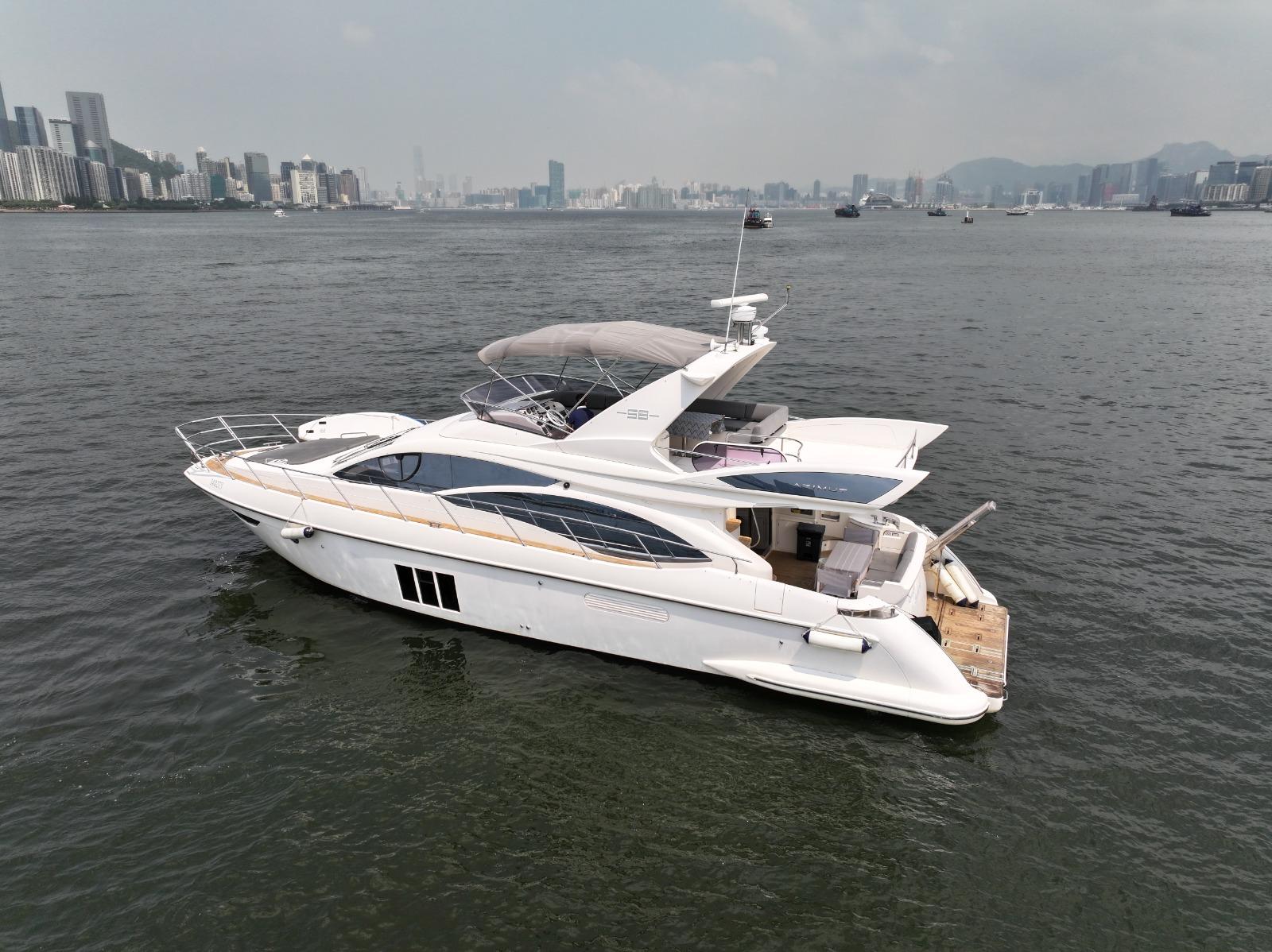 2011 Azimut 58 Fly Flybridge Flybridge for sale - YachtWorld