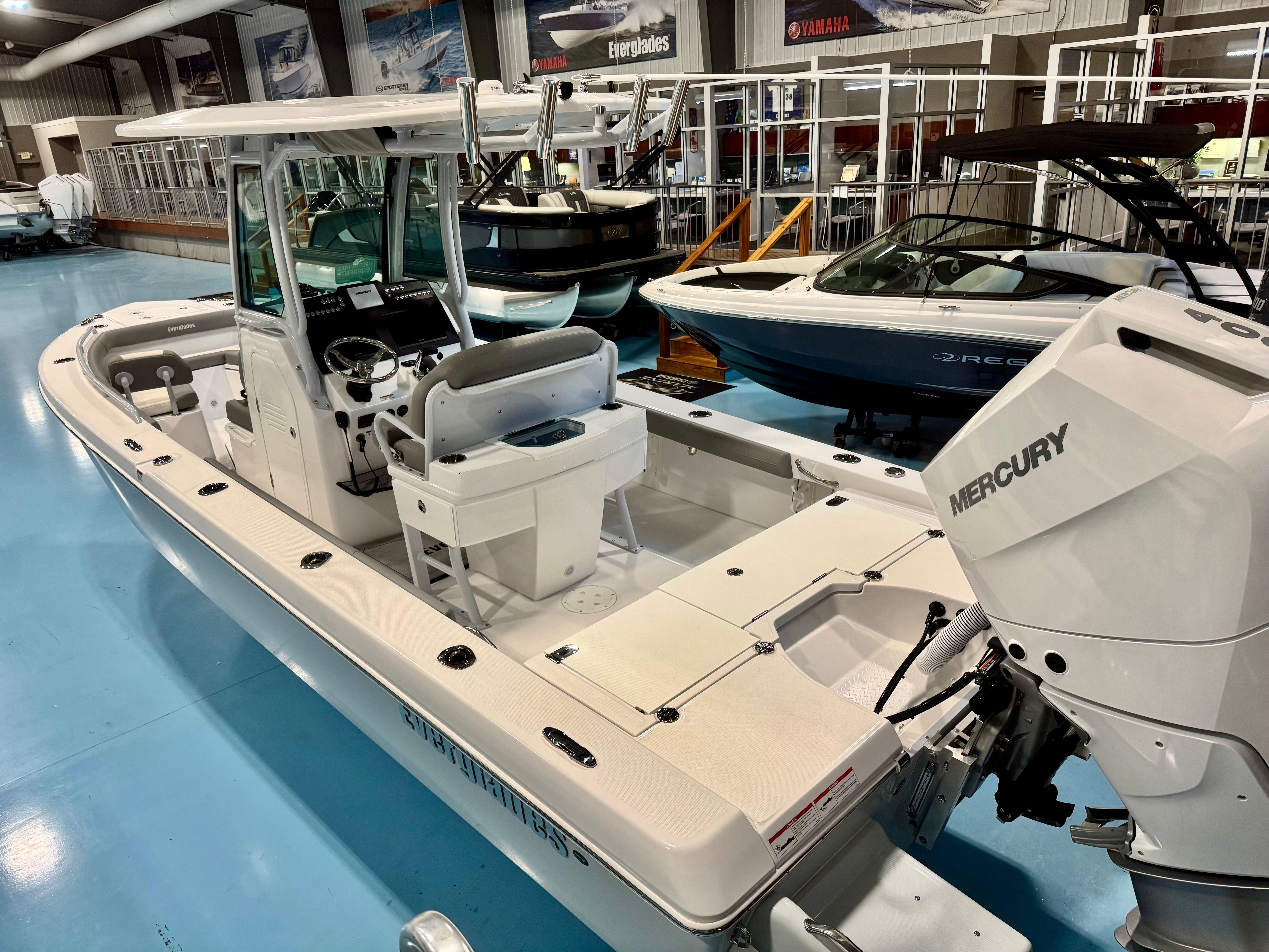 2025 Everglades 253 CC Centre Console for sale - YachtWorld