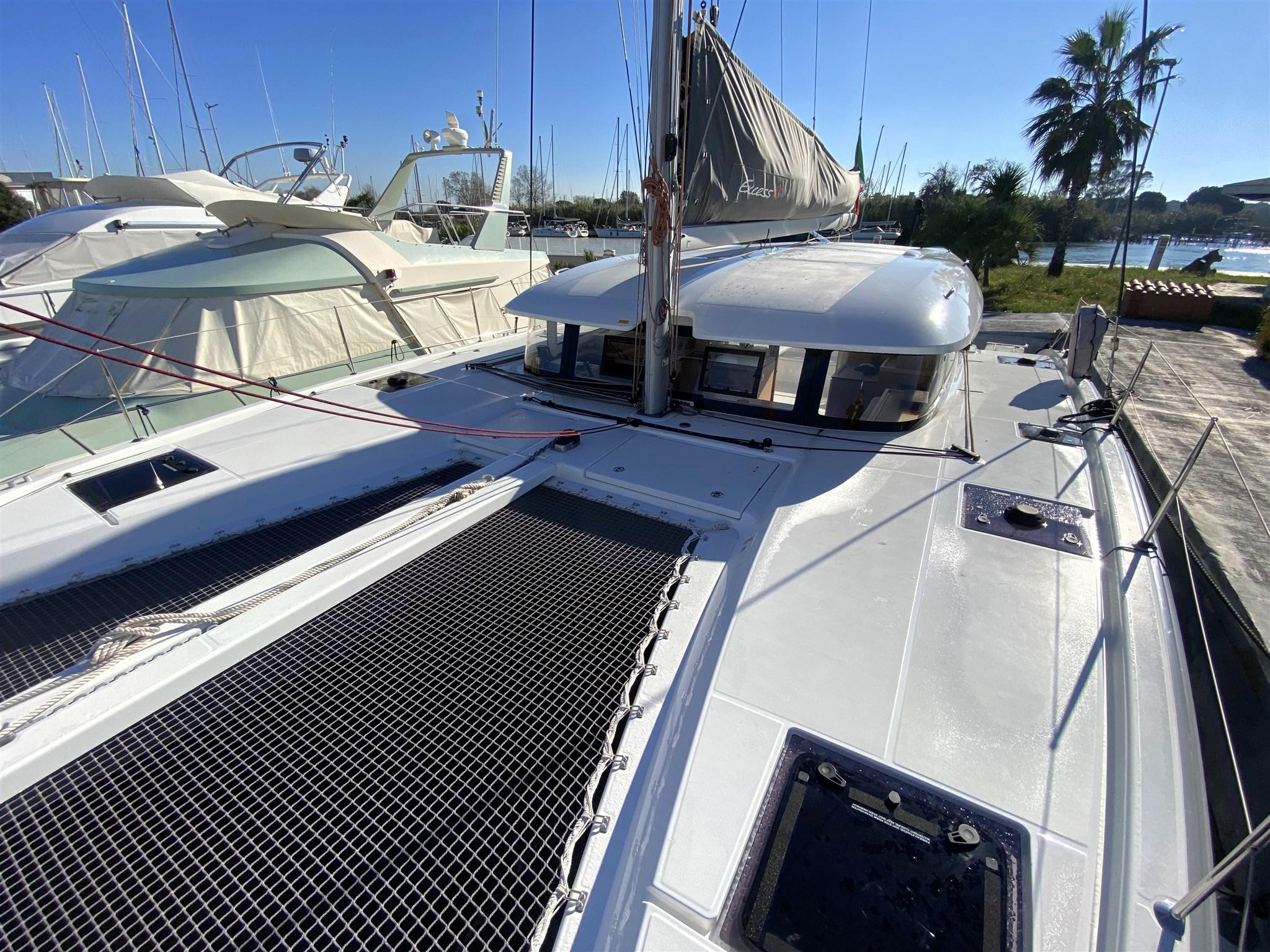 Excess 11 Usado - Cosas de Barcos