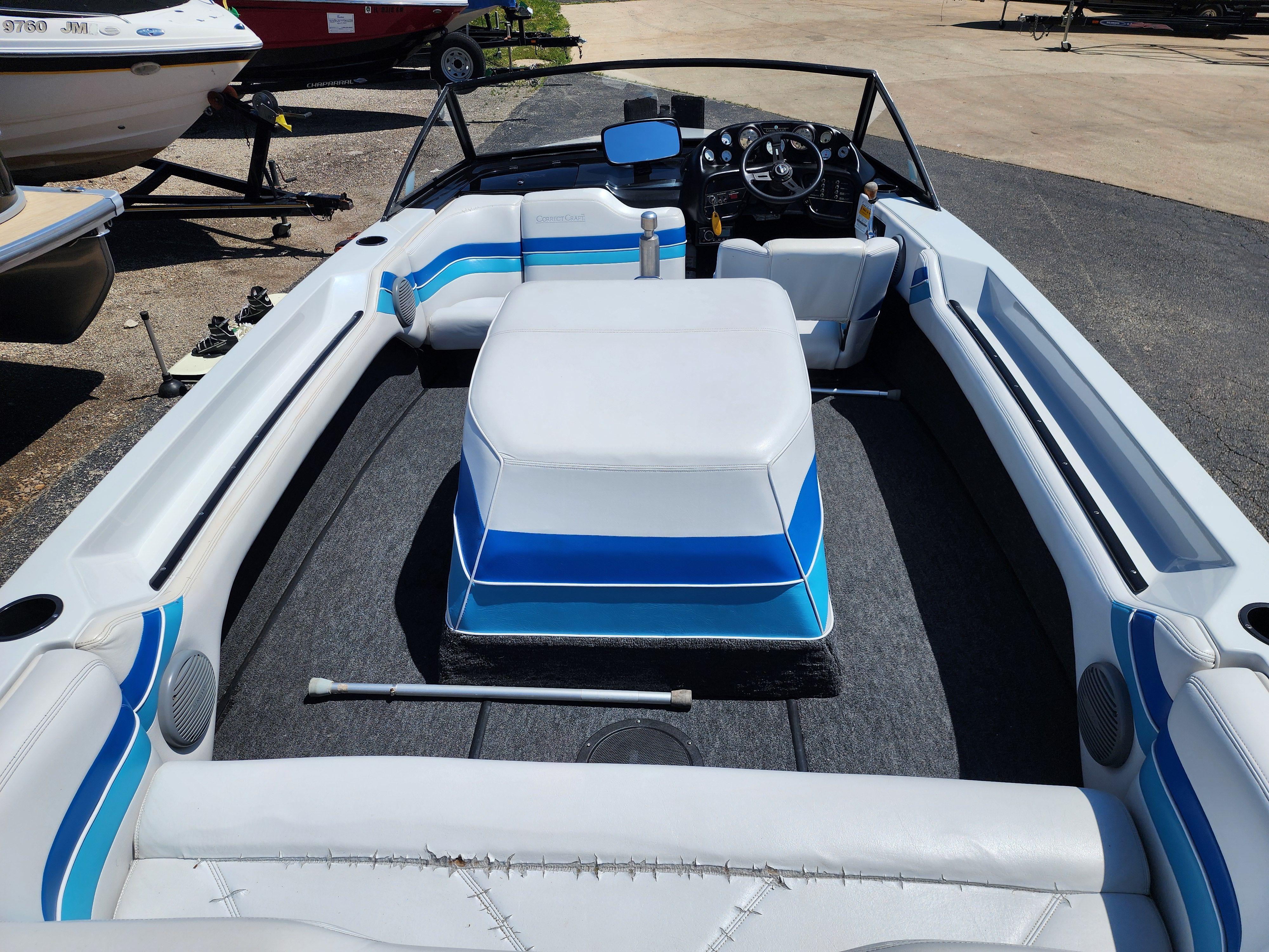 1992 Correct Craft 19 Ski Nautique Ski and Wakeboard for sale - YachtWorld