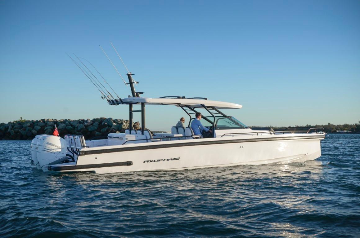 New 2024 Axopar 37 Sun Top - Florida | TopBoats