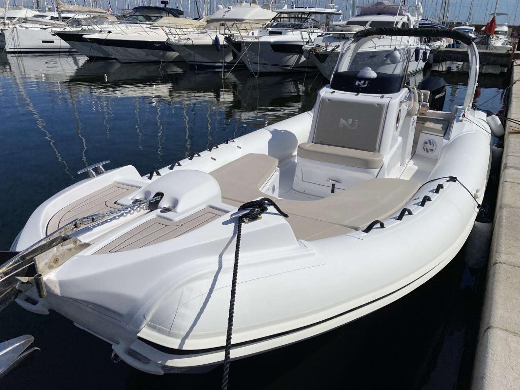 Occasion 2022 Nuova Jolly Prince 30 - Var ( 83 ) | Youboat