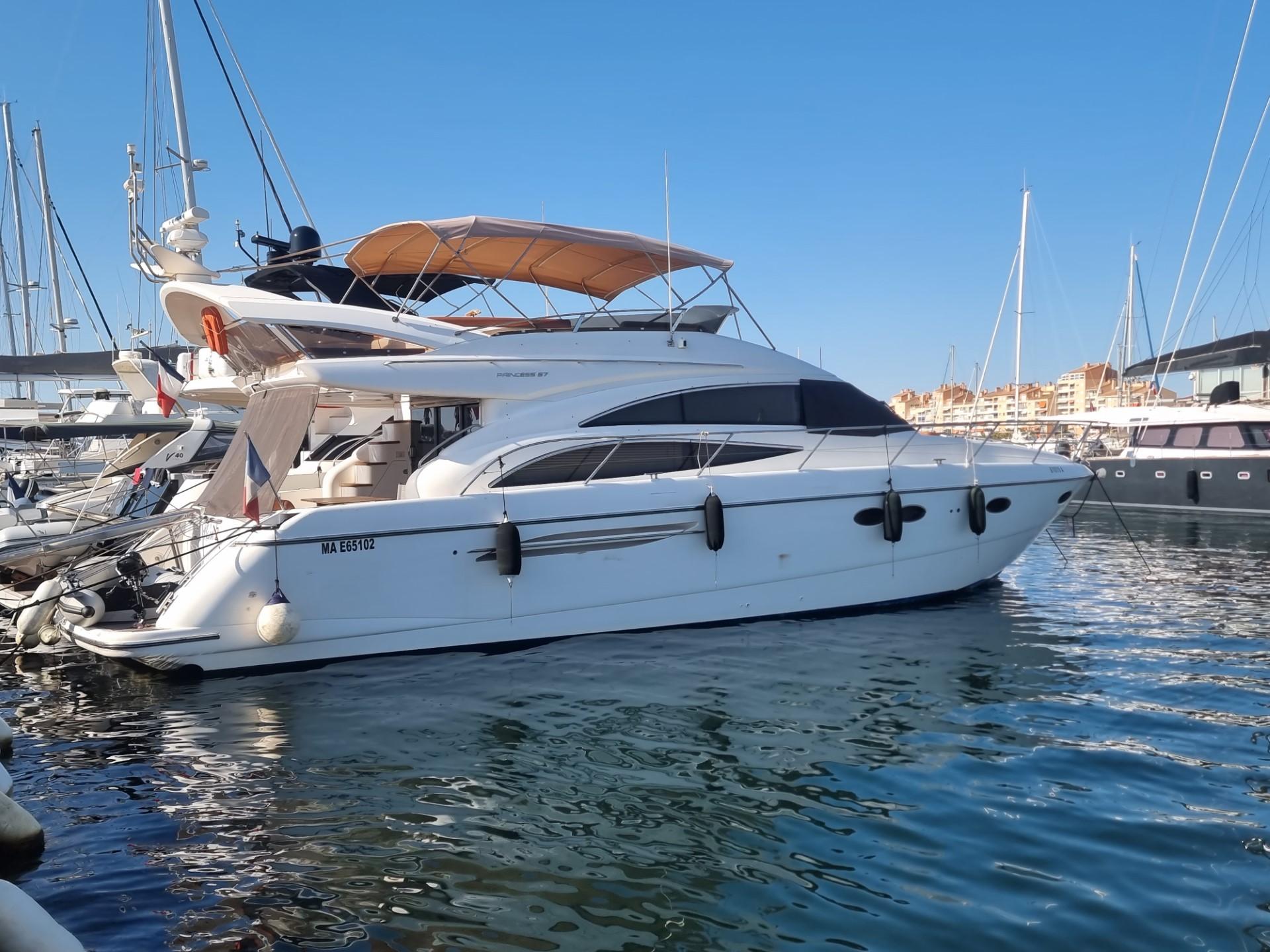 2004 Princess 57 Motor Yachts for sale - YachtWorld